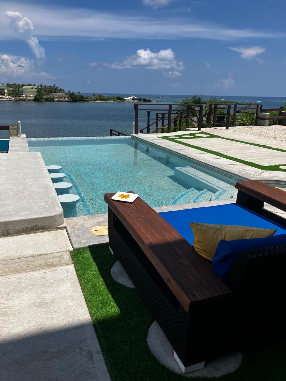 Hasta La Vista Waterfront Caribbean Lime! - my Caribbean Explorer